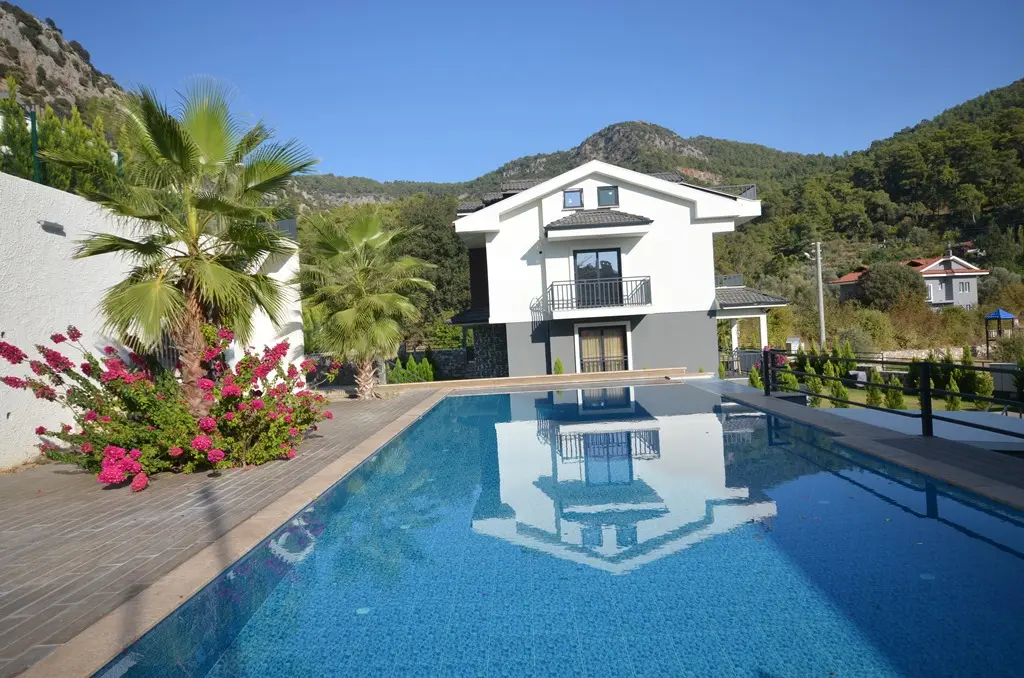 Contemporary brand new Gocek apartment for sale - Property Turkey